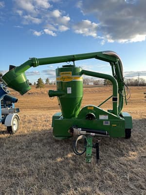SOLD - Wallinga 610 Lot No. 90 Harvesting | Tractor Zoom