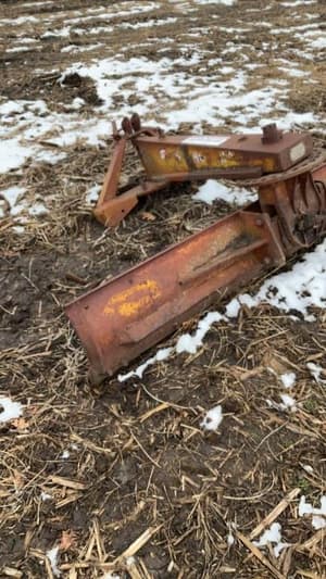 SOLD - Servis 3pt blade, manual swing, 8’, model sr, Other Equipment ...