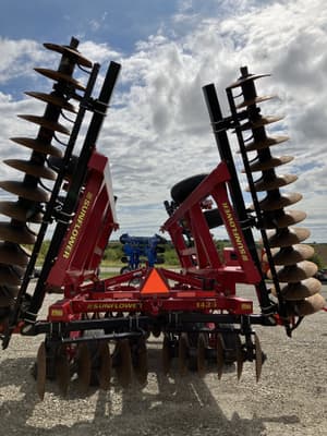 SOLD - 2010 Sunflower 1435 Stock No. EQ0084708 Tillage with --- In ...