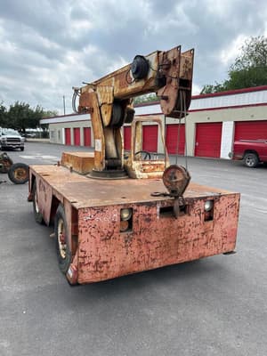 SOLD - Shuttlelift Carry Deck 3330C Crane Construction with --- Hrs ...
