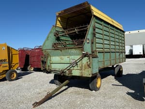 SOLD - PAPEC SILAGE WAGON Lot No. 5977 Harvesting | Tractor Zoom