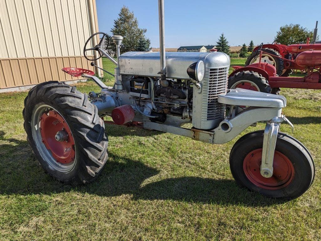SOLD - Silver King 3-Wheel Tractors with 25 HP | Tractor Zoom