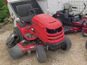 SOLD - Simplicity Prestige Lot No. 621 Other Equipment with 974 Hrs ...