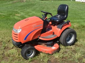 SOLD - Simplicity Prestige Lot No. 9 Other Equipment with 689 Hrs ...
