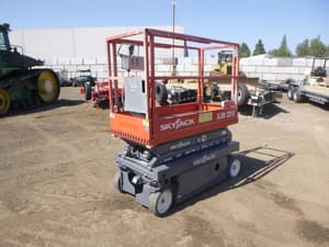 SOLD - 2018 Sky Jack SJIII3215 Lot No. 3512 Construction with 99 Hrs ...