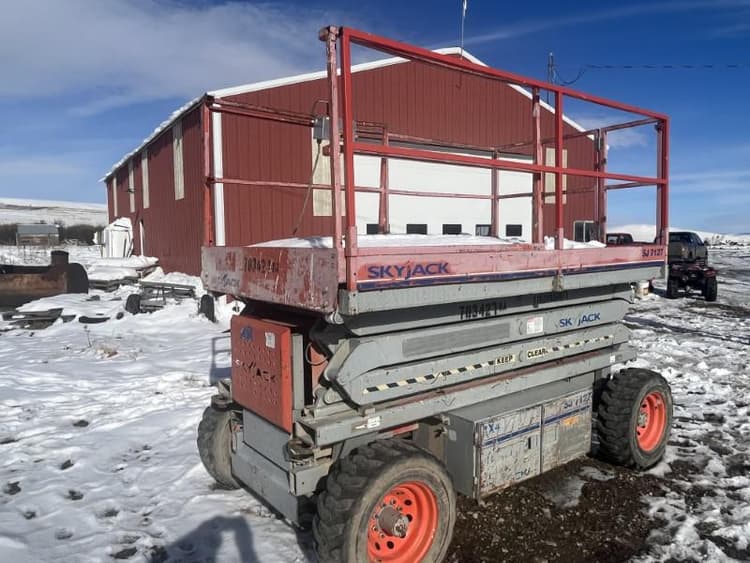 Sky Jack SJ7127 Construction Aerial Lifts for Sale | Tractor Zoom