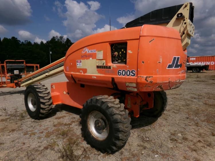 JLG 600S Construction Aerial Lifts for Sale | Tractor Zoom
