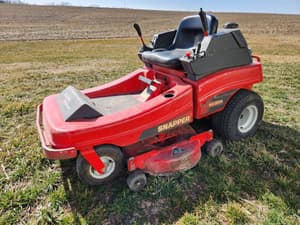 SOLD - Snapper Yard Cruiser Lot No. 10 Other Equipment with 42 inches ...