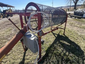 SOLD - SNOWCO 23-050 Lot No. 1361 Harvesting | Tractor Zoom