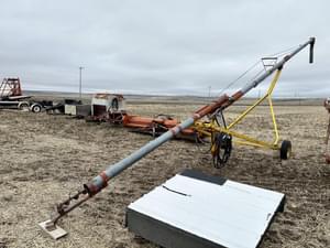 SOLD - SNOWCO 6006 Lot No. 42541 Harvesting with 60 Ft | Tractor Zoom