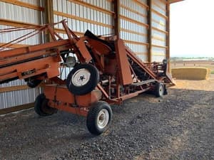 SOLD - Spudnik Potato Piler Stock No. NA Harvesting | Tractor Zoom