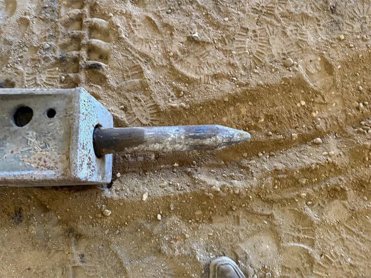 Stanley MB656 Construction Attachments for Sale | Tractor Zoom