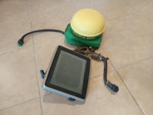 SOLD - Starfire 3000 GPS Receiver w/ Screen SF1 Other Equipment ...
