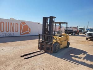 SOLD - Starklift CPCD40 Lot No. 4251118 Construction with --- Hrs ...