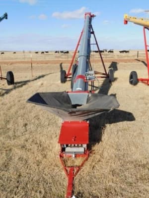 SOLD - Sudenga Galvanized grain auger Harvesting with --- Ft | Tractor Zoom