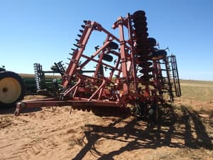 SOLD - Sunflower 6332 Stock No. 6893-02 Tillage with 23 ft | Tractor Zoom