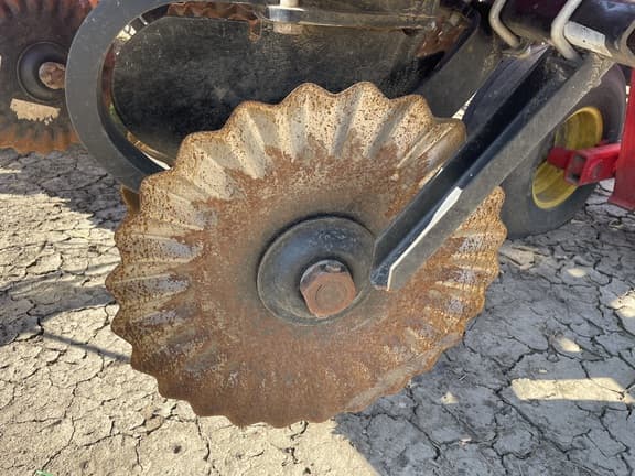 Sunflower 6631 Tillage Vertical Tillage for Sale | Tractor Zoom