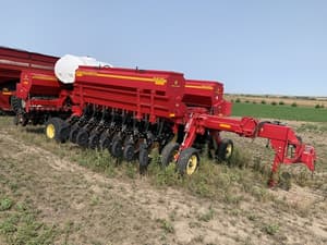 SOLD - Sunflower 9435 Stock No. 203200 Planting with 30 ft | Tractor Zoom