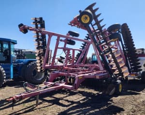 SOLD - Sunflower Model 1435 36' Disc Tillage with 36 ft | Tractor Zoom