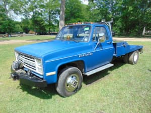 SOLD - 1986 Chevrolet 3500 Lot No. 546 Other Equipment with --- mi ...
