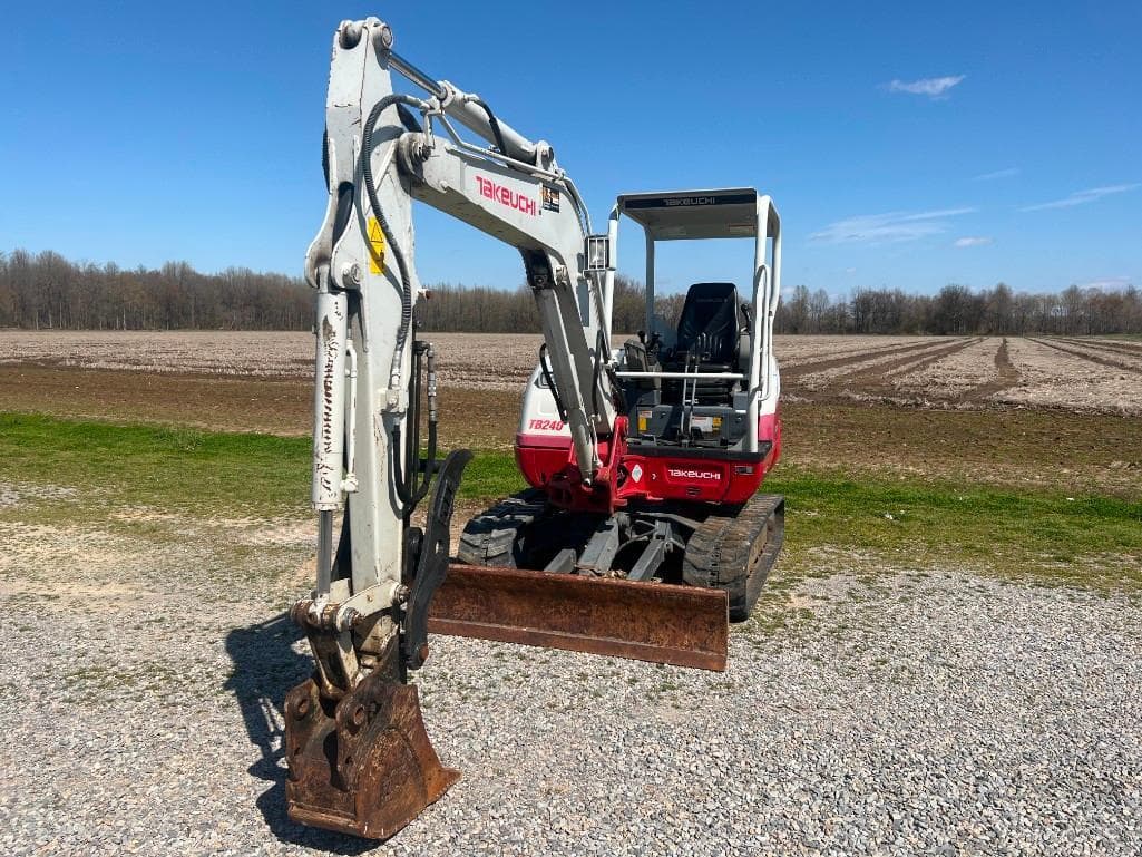 Takeuchi TB240 Construction Compact Excavators for Sale | Tractor Zoom