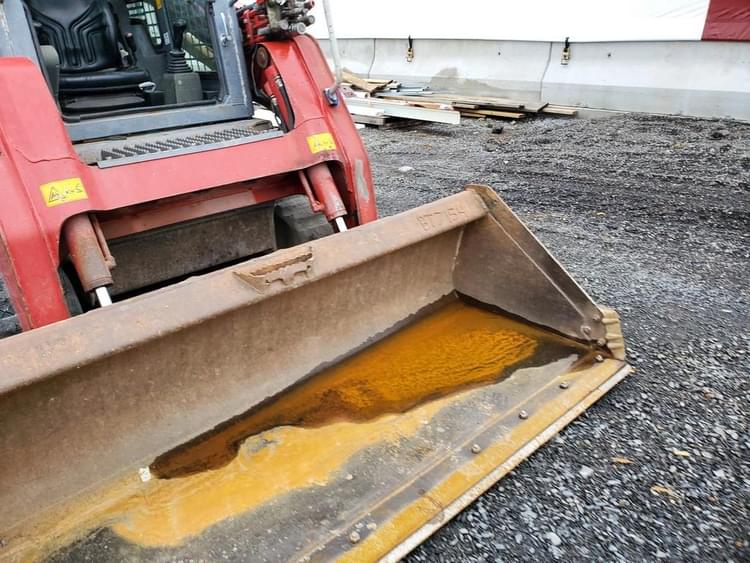 Takeuchi TL12 Construction Compact Track Loaders for Sale | Tractor Zoom