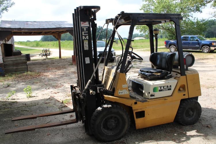 TCM FG25 Construction Forklifts for Sale | Tractor Zoom