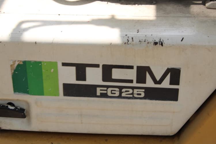TCM FG25 Construction Forklifts for Sale | Tractor Zoom