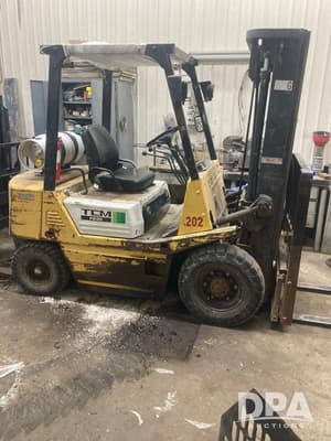 SOLD - TCM FG25 Lot No. 373 Construction with --- Hrs | Tractor Zoom