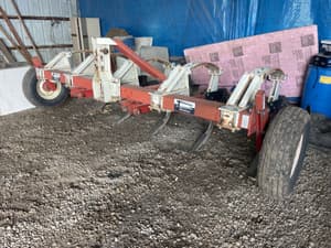 SOLD - Tebben DT5S-30 Lot No. 55A Tillage with --- Shanks | Tractor Zoom