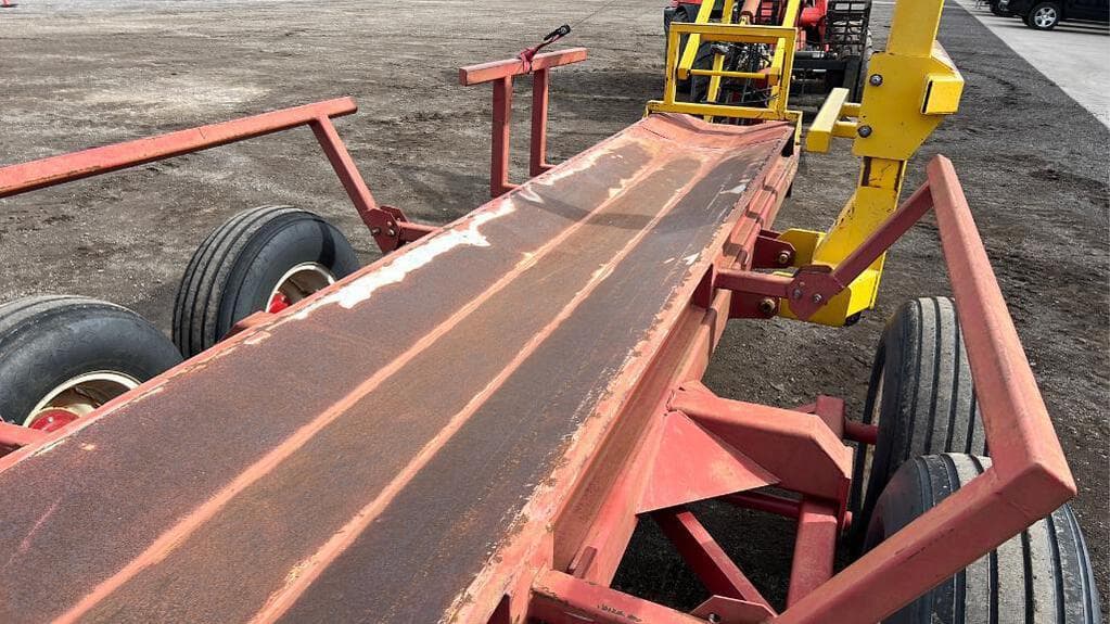 Techno-Bale 900 Hay and Forage Bale Accumulators/Movers for Sale ...