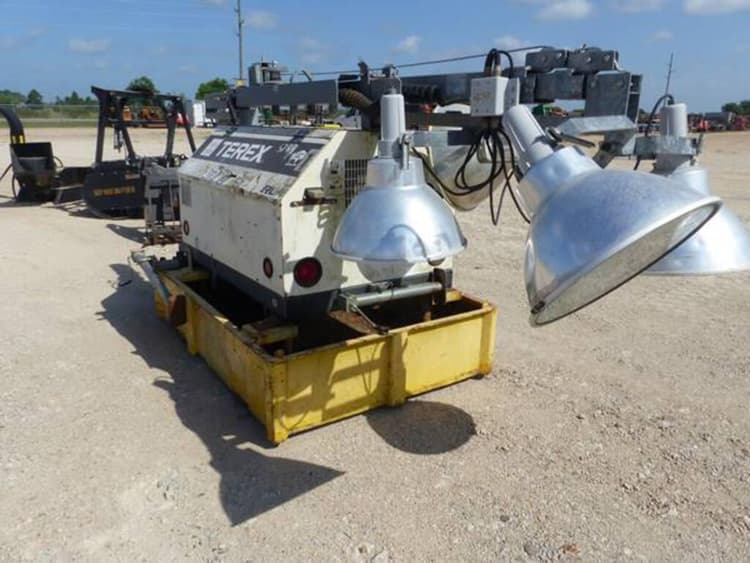 Terex RL4 Construction Light Towers for Sale | Tractor Zoom