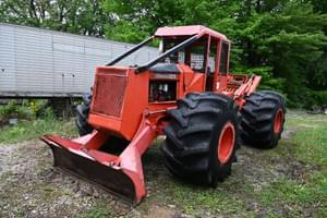 SOLD - 1990 Timberjack 380B Lot No. 285 Construction with 773 Hrs ...
