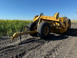 SOLD - Toreq 16 YD Lot No. 2006 Construction with --- Hrs | Tractor Zoom