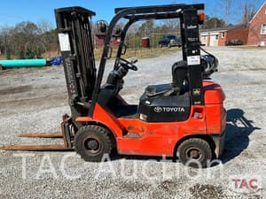 SOLD - Toyota 7FGU18 Lot No. 922 Construction with 33,241 Hrs | Tractor ...