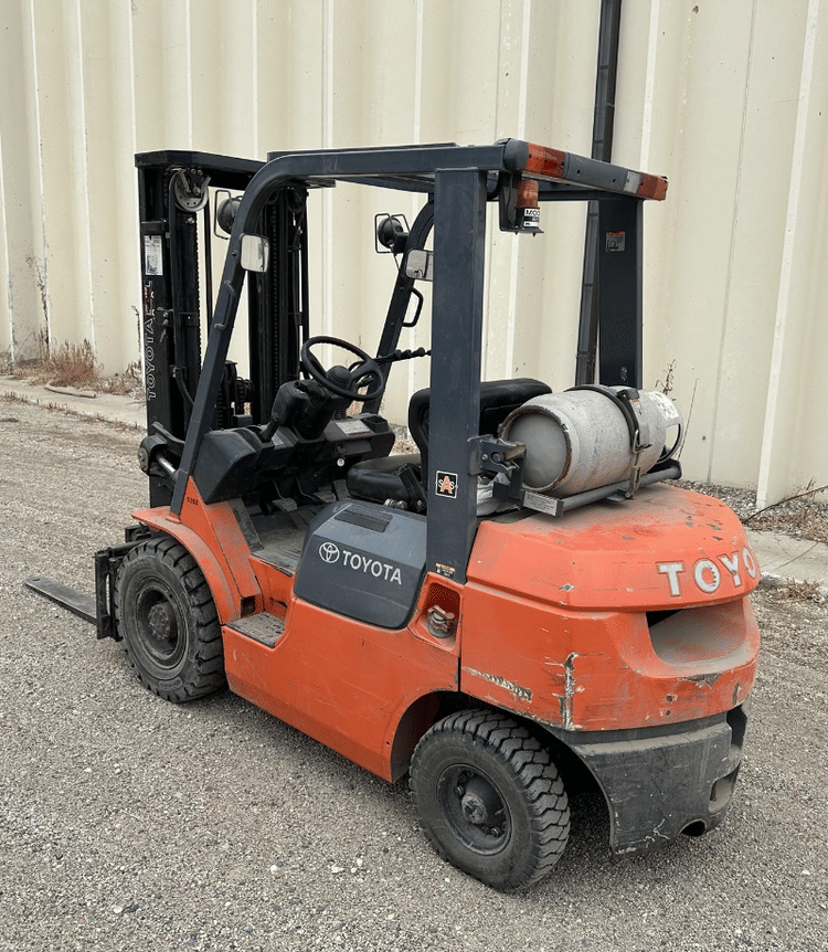 Toyota 7FGU25 Construction Forklifts for Sale | Tractor Zoom