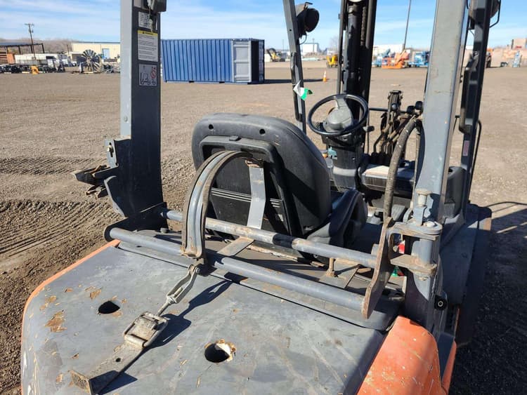 Toyota 8FGU25 Construction Forklifts for Sale | Tractor Zoom