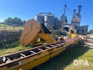 SOLD - Tramco 10X20BF Lot No. 305 Harvesting with --- Ft | Tractor Zoom