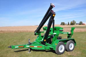 SOLD - Travis HSC2000 2-box seed tender Planting | Tractor Zoom