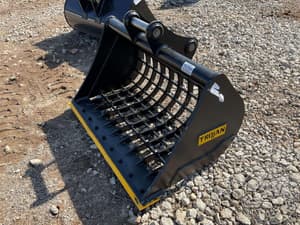 SOLD - TROJAN 80CL 48” SCREENING BUCKET Construction | Tractor Zoom