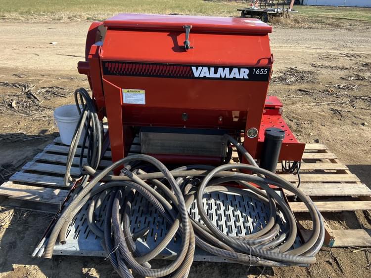 Valmar 1655 Planting Air Seeders or Carts for Sale | Tractor Zoom