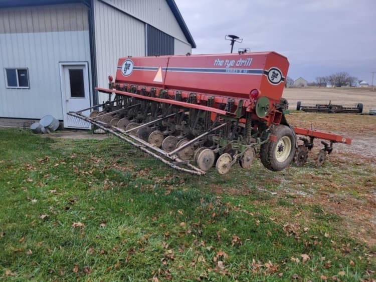 Tye No Till Drill Planting Grain Drills for Sale | Tractor Zoom