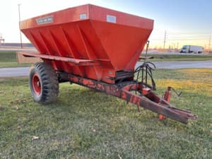 SOLD - United Farm Tools Fertilizer Spreader Chemical Applicators with ...