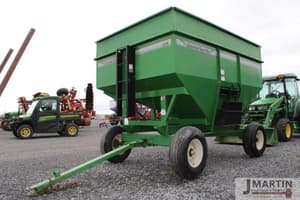 SOLD - Unverferth 235 Lot No. 1190 Harvesting with 250 Bu | Tractor Zoom