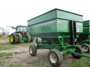 SOLD - Unverferth 235 Lot No. 5474 Harvesting with 250 Bu | Tractor Zoom