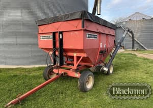 SOLD - Unverferth 235 Lot No. 447 Harvesting | Tractor Zoom