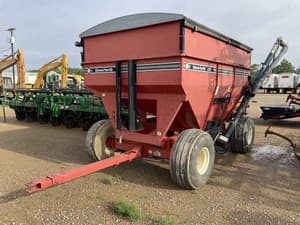 SOLD - Unverferth 325 Lot No. 205 Harvesting | Tractor Zoom