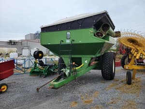 SOLD - Unverferth 7000 Lot No. 11593 Harvesting | Tractor Zoom
