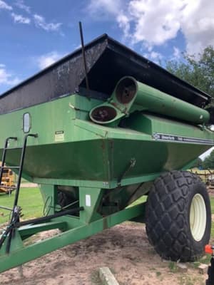 SOLD - Unverferth 7000 Grain Cart Harvesting | Tractor Zoom