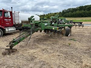 Unverferth CPC2005 Lot No. 103 Tillage For Sale with 5 Shanks | Tractor ...